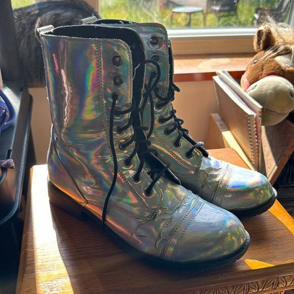 N.Y.L.A. | Shoes | Dolls Kill Nyla I Am Ur Leader Hologram Boots 9 W ...